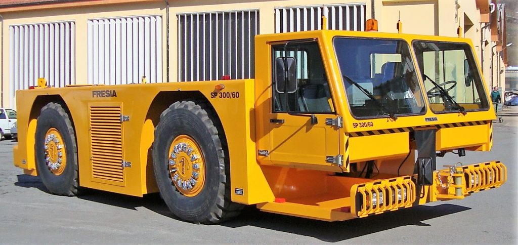 Tow Tractors - Fresia Spa