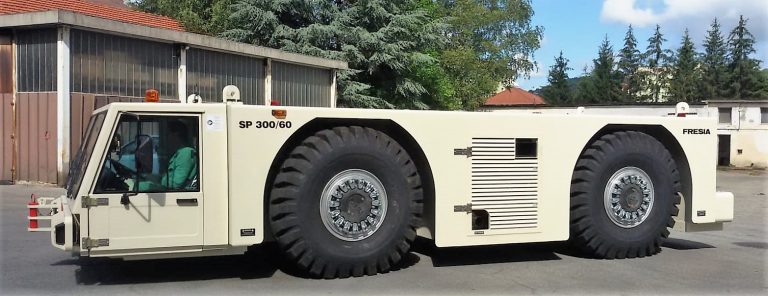 Tow Tractors - Fresia Spa