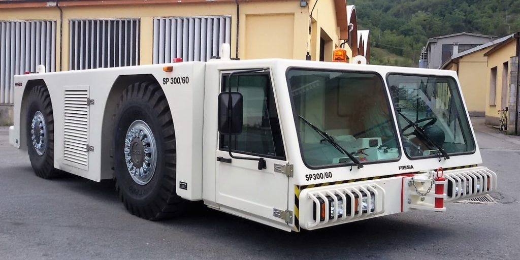 Tow Tractors - Fresia Spa