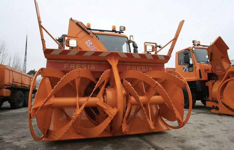 Snow Removal - Fresia Spa